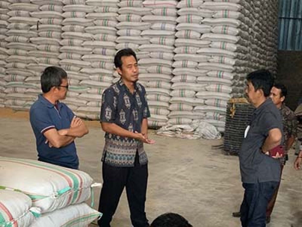 Stok Beras Tiga Tahun Mengendap di NTB